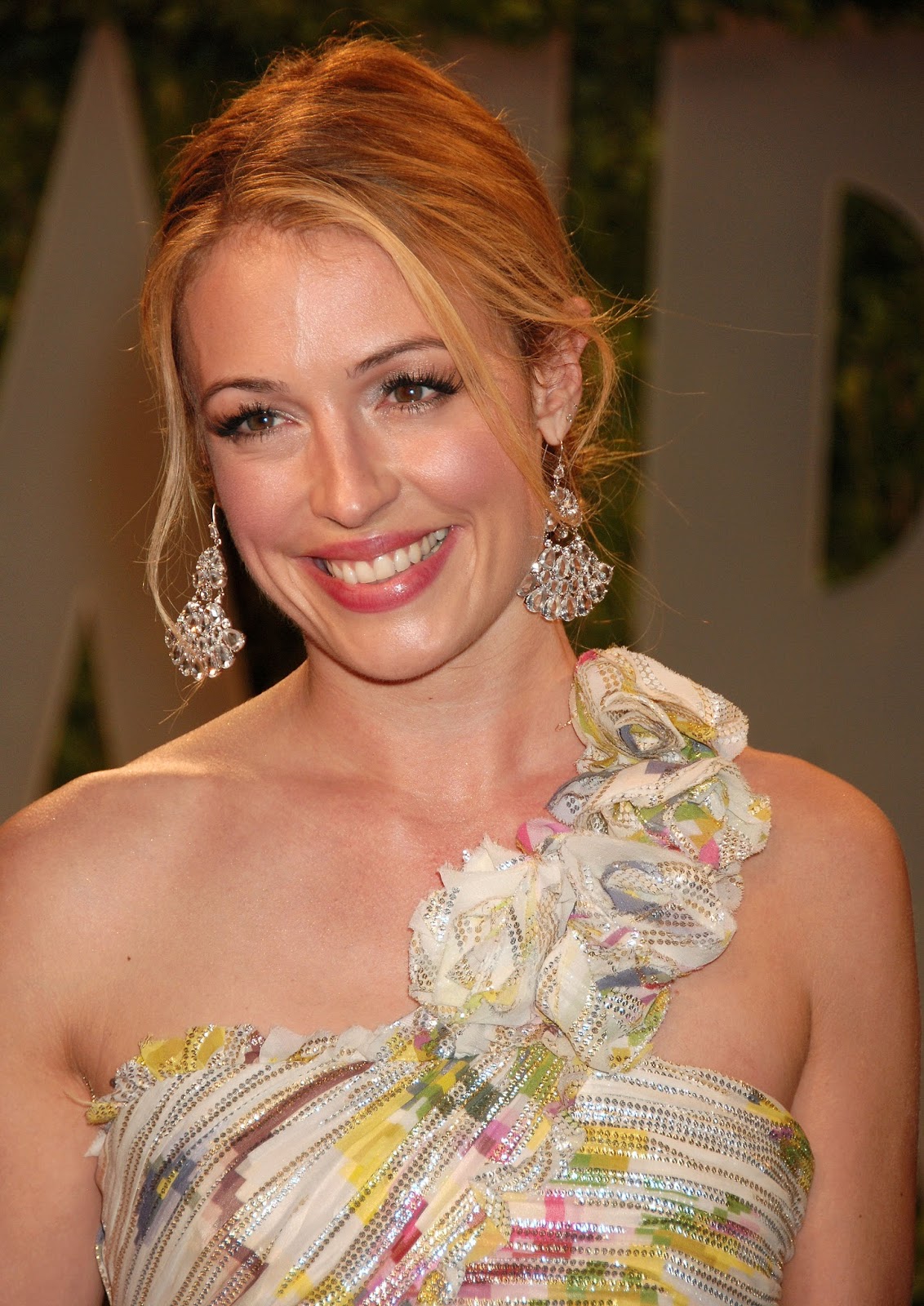 Cat Deeley Cute HQ Photos at 2009 Vanity Fair Oscar Party Arrivals