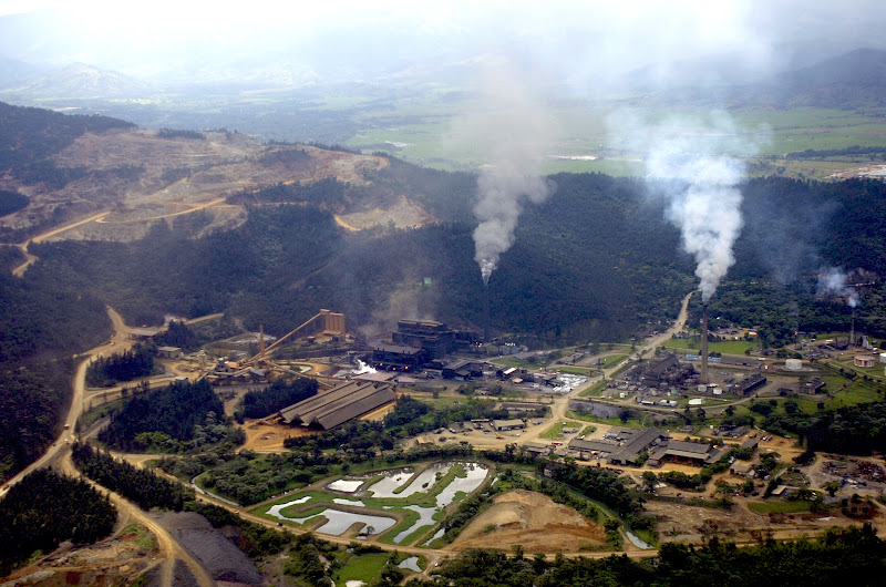 Bonao Internacional: VISTA AEREA DE FALCONBRIDGE EN BONAO , REP . DOM.