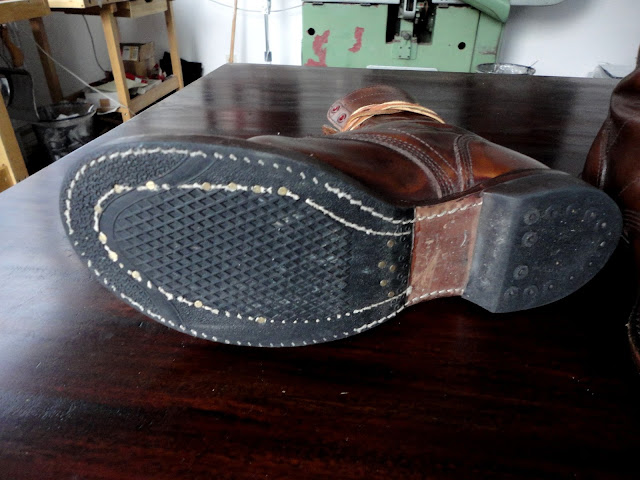 Landless Gentry: DIY: Antiquing Corcoran brown Jump Boots