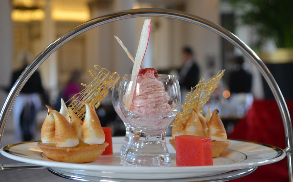 Ever So Juliet | Edinburgh lifestyle blog: AFTERNOON TEA AT THE SIGNET ...