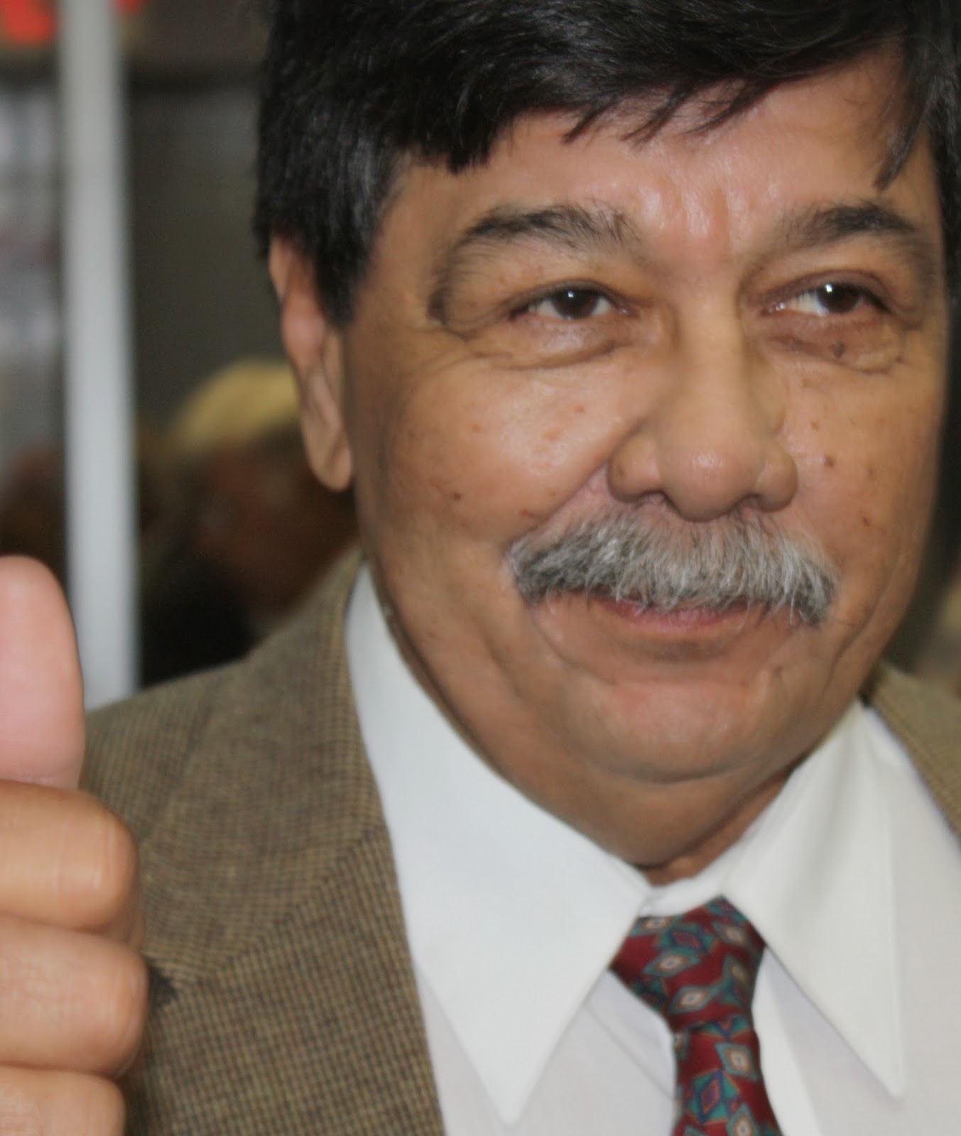 Walker Report - Shedding Light on Bexar County: Blas Delgado files for ...