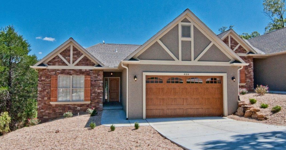 The Villas at Ledgestone