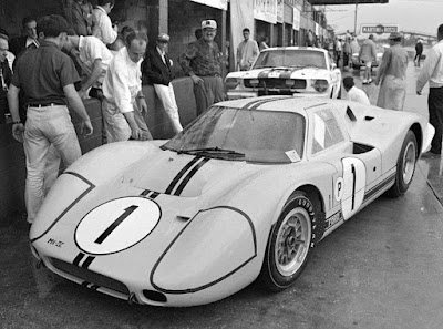 GT40 Mirage : Ford J4