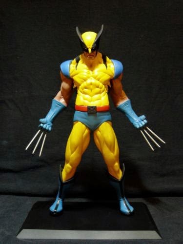 The Dark Knight Files: File #1 - Wolverine Resin Model Kit