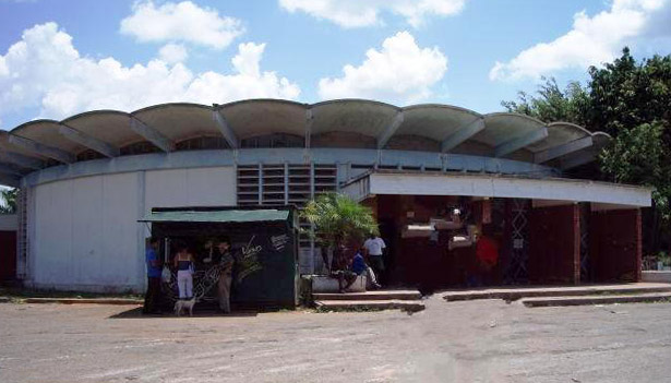 ARQUITECTURA CUBA: Mercado circular – Frank Martinez, 1961