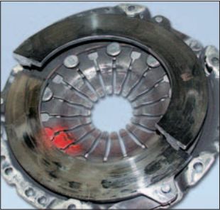 CLUTCHVIAWEB: Clutch fails to disengage