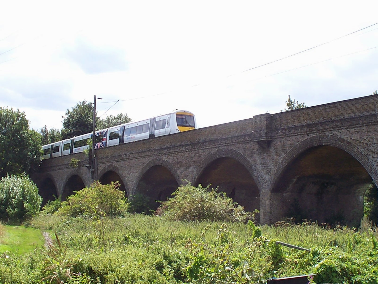 ESAH160: Essex Society for Archaeology and History: Visit to Davy Down ...