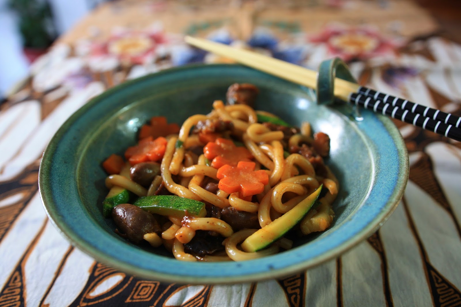 Stir Fry Sukiyaki Udon with Chicken Heart and Gizzard | Pimentious