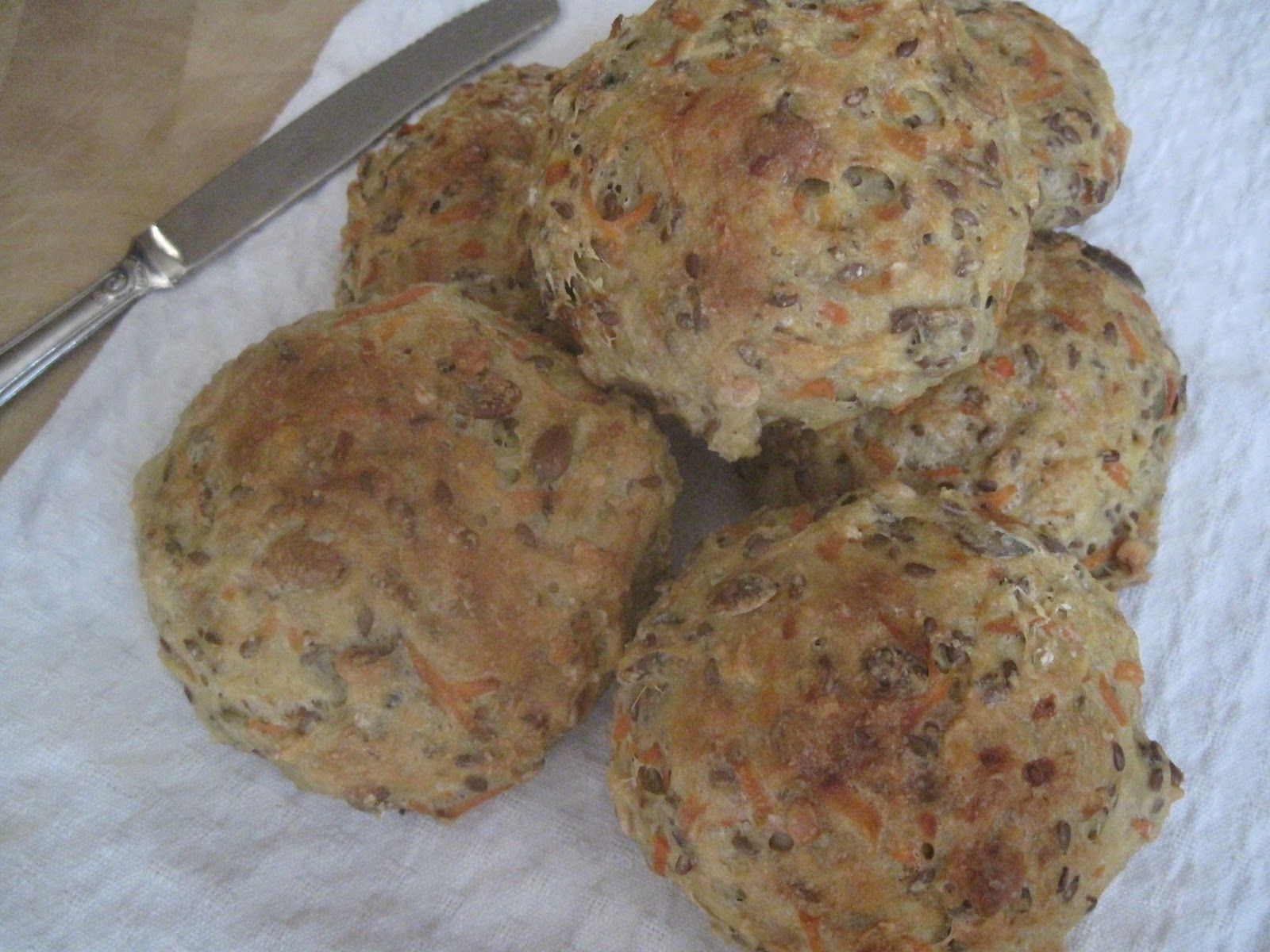 Cupcakeluv: Anne lækker hørfrø boller / Anne´s yummy flex seed buns
