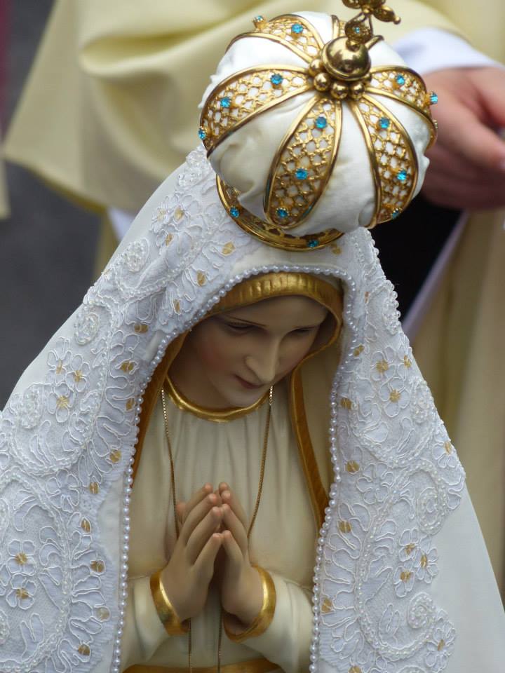 Imprisoned in my Bones: The International Pilgrim Virgin Statue of Our ...