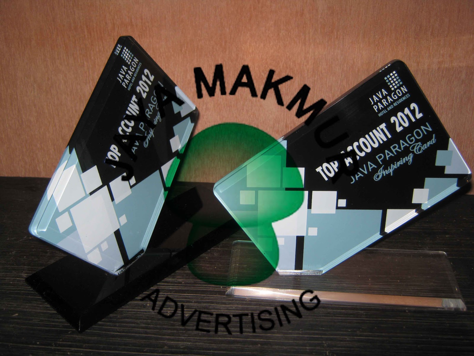 AKRILIK DISPLAY SURABAYA: ANEKA AKRILIK DISPLAY : akrilik display plakat