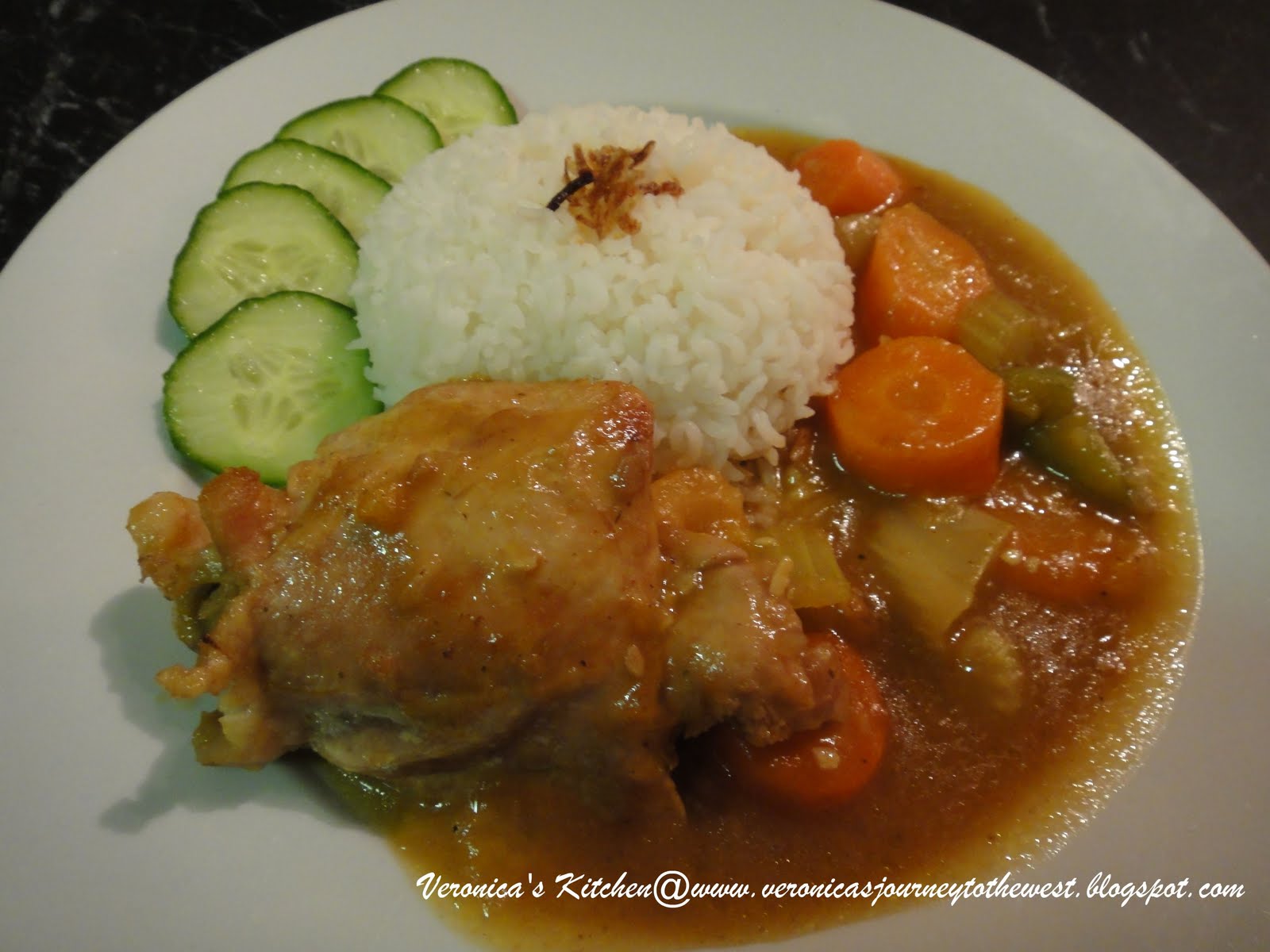 Veronica's Kitchen: Easy Casserole - Apricot Chicken