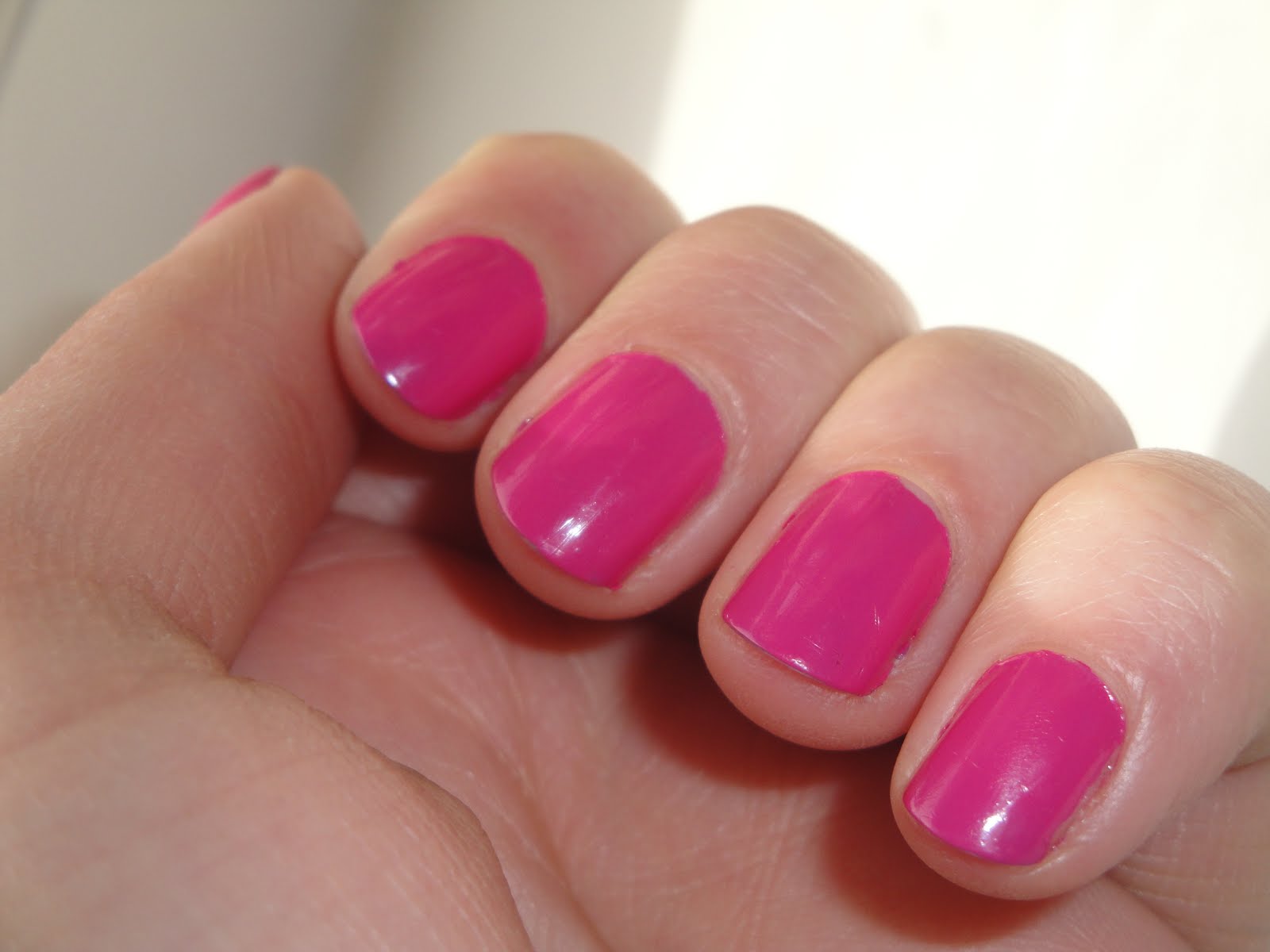 Revlon 040 Fuchsia Fever - Imagination In Colour