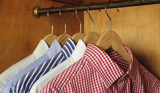 ORGANIZZA: Qual o melhor cabide para suas roupas? 2 Parte