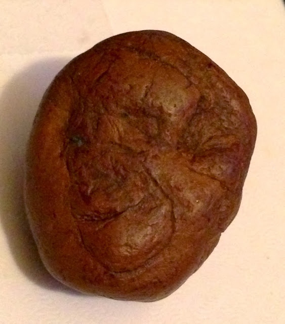 Archaeology of Portable Rock Art: Oregon carved pebble depicts smiling ...