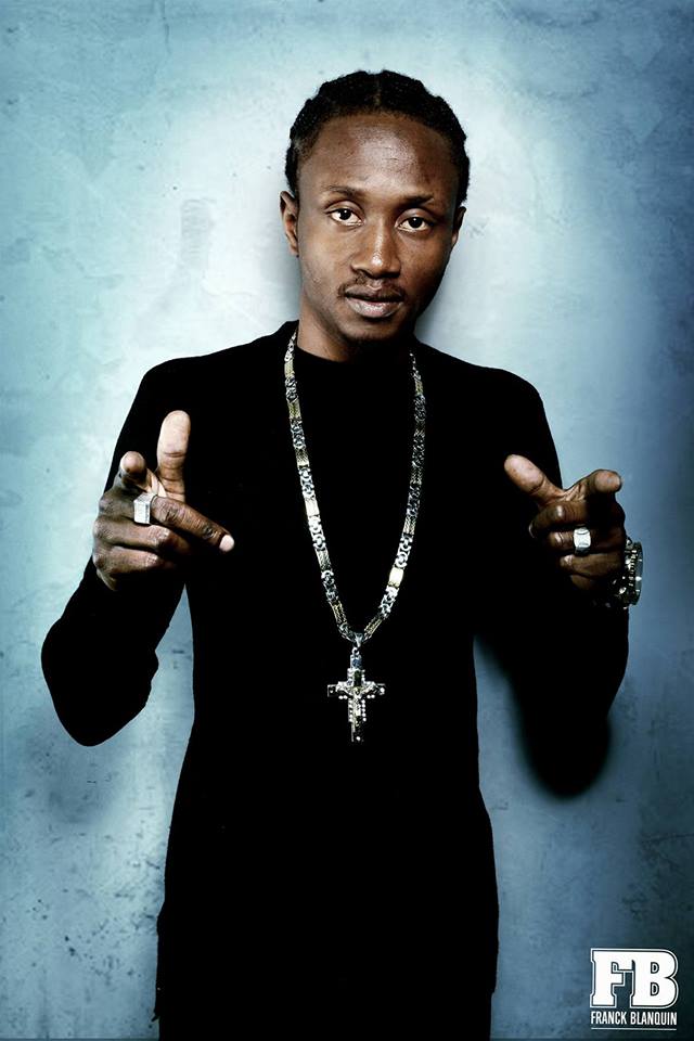 Reggaediscography: DON G - DISCOGRAPHY: (Reggae Singer)