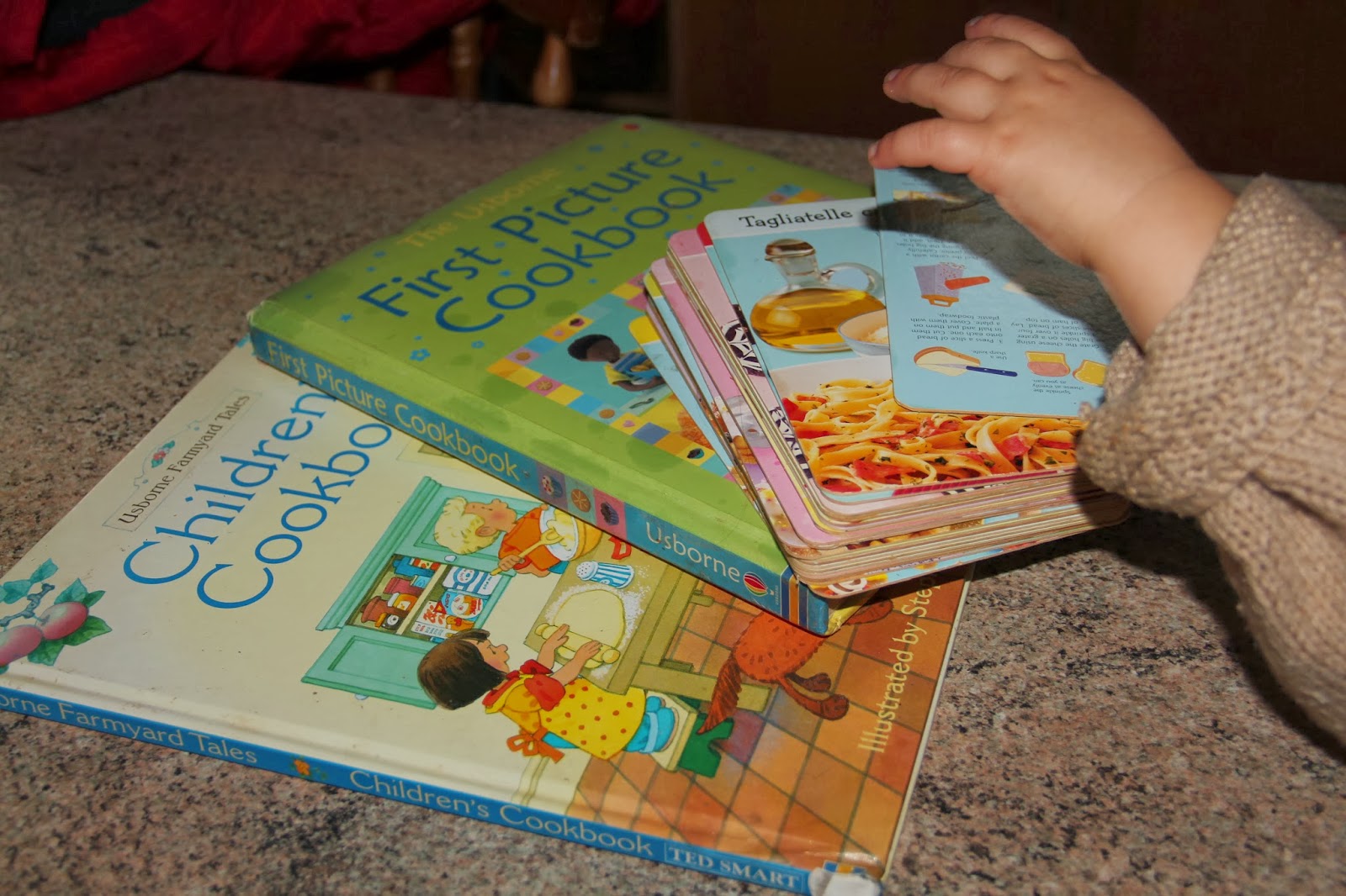 Learning with Usborne: Cooking with Usborne,... and a quick hello.