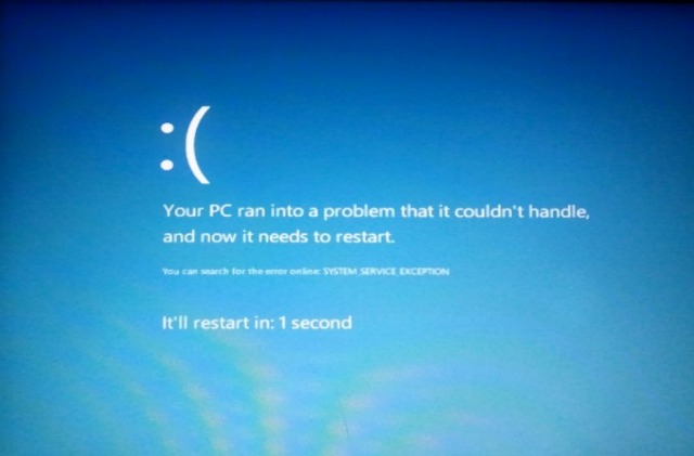 Eldiyana Ayu Pratiwi: Windows merubah tampilan BSOD