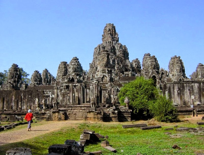 CambodiaTourism: Siem Reap (Angkor Wat Temple number 7 in the world)