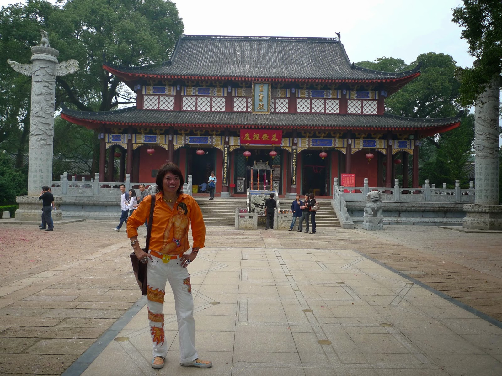 Kee Hua Chee Live!: SIGHTSEEING IN YINGTAN, CHINA, NEAR SHANGHAI WITH ...