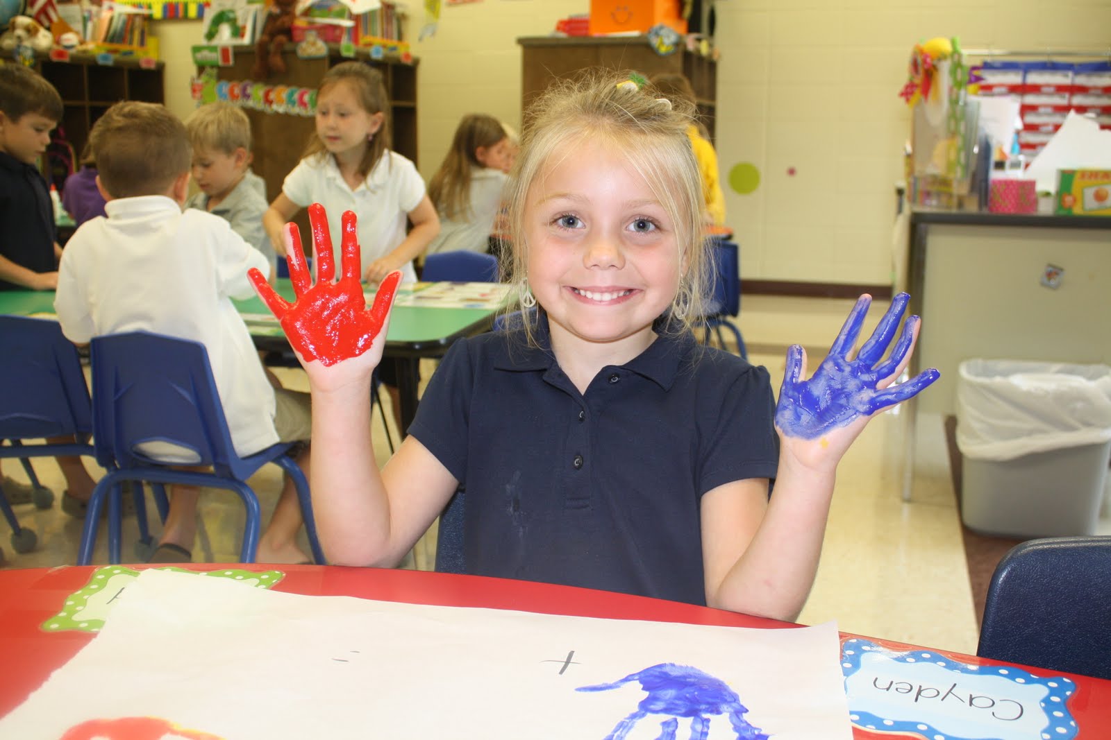 Ms. Marzoni's Class: Colors and Letter Oo