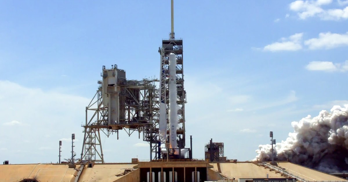 News Spazio: NROL-76, assistiamo in diretta al lancio ed atterraggio 1 ...