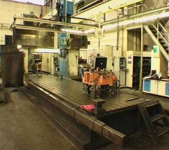 중고 대형 공작 기계 : FOREST-LINE 플라노 밀러 Control: CNC : Fanuc 11 MF