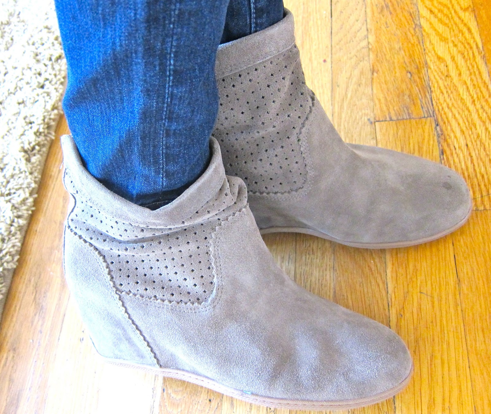 The Wardrobe Curator: 2013-09-08