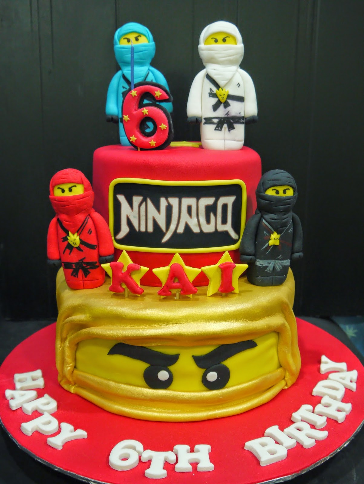 Cupcake Divinity: Kai's Ninjago cake