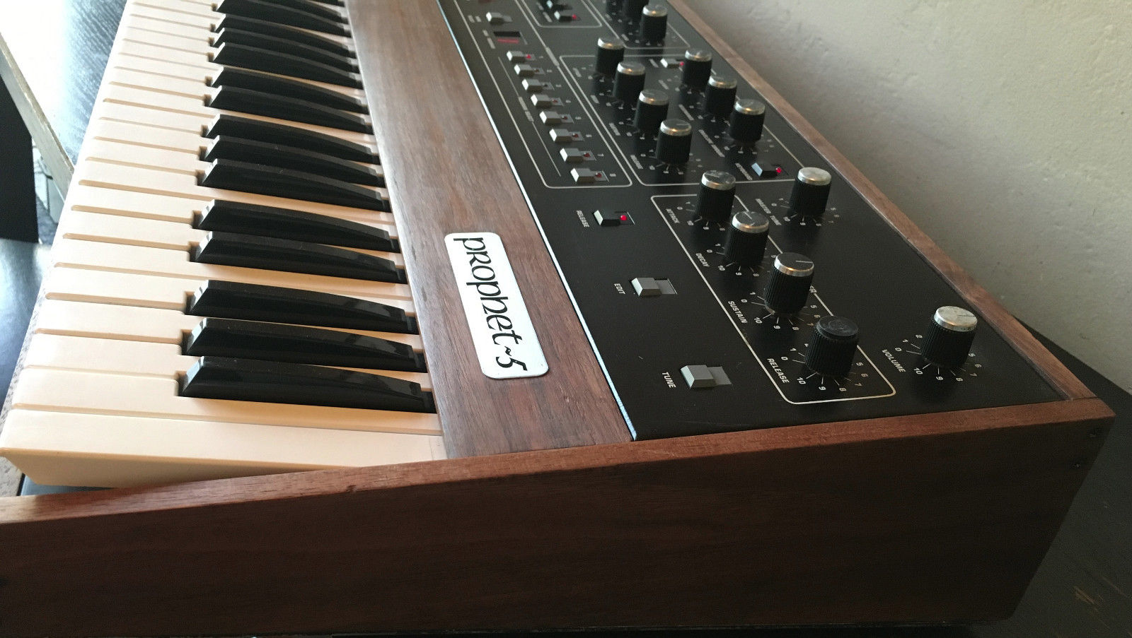 MATRIXSYNTH: SEQUENTIAL CIRCUITS Prophet 5 Rev 2