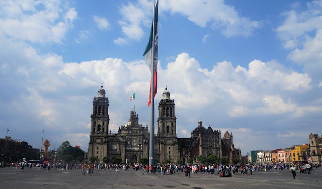 Arvin Travels: Mexico City, Federal District, Mexico