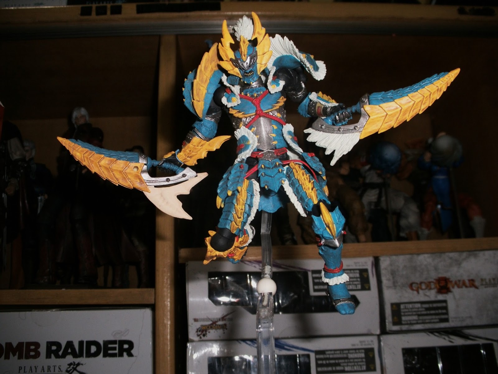 Angels and Summer: Revoltech Jinouga Blademaster - Monster Hunter