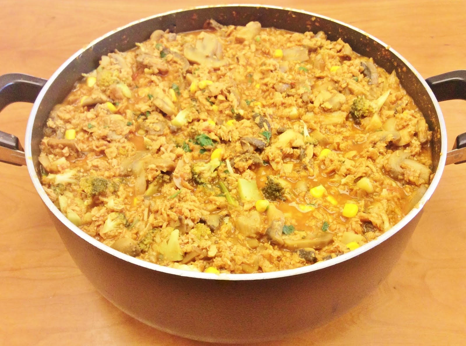 Bolonhesa de Soja e Vegetais (Saudável, Vegan, Sem Glúten/Lactose)
