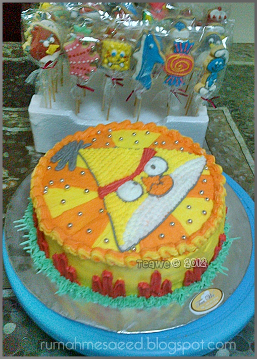 Welcome to Teawe's blog: Yellow Bird Cake Pesanan Bunda Iqbal
