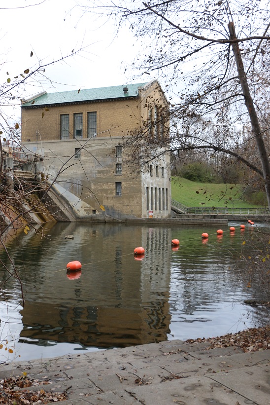Michigan Exposures: Wandering on Huron River Drive
