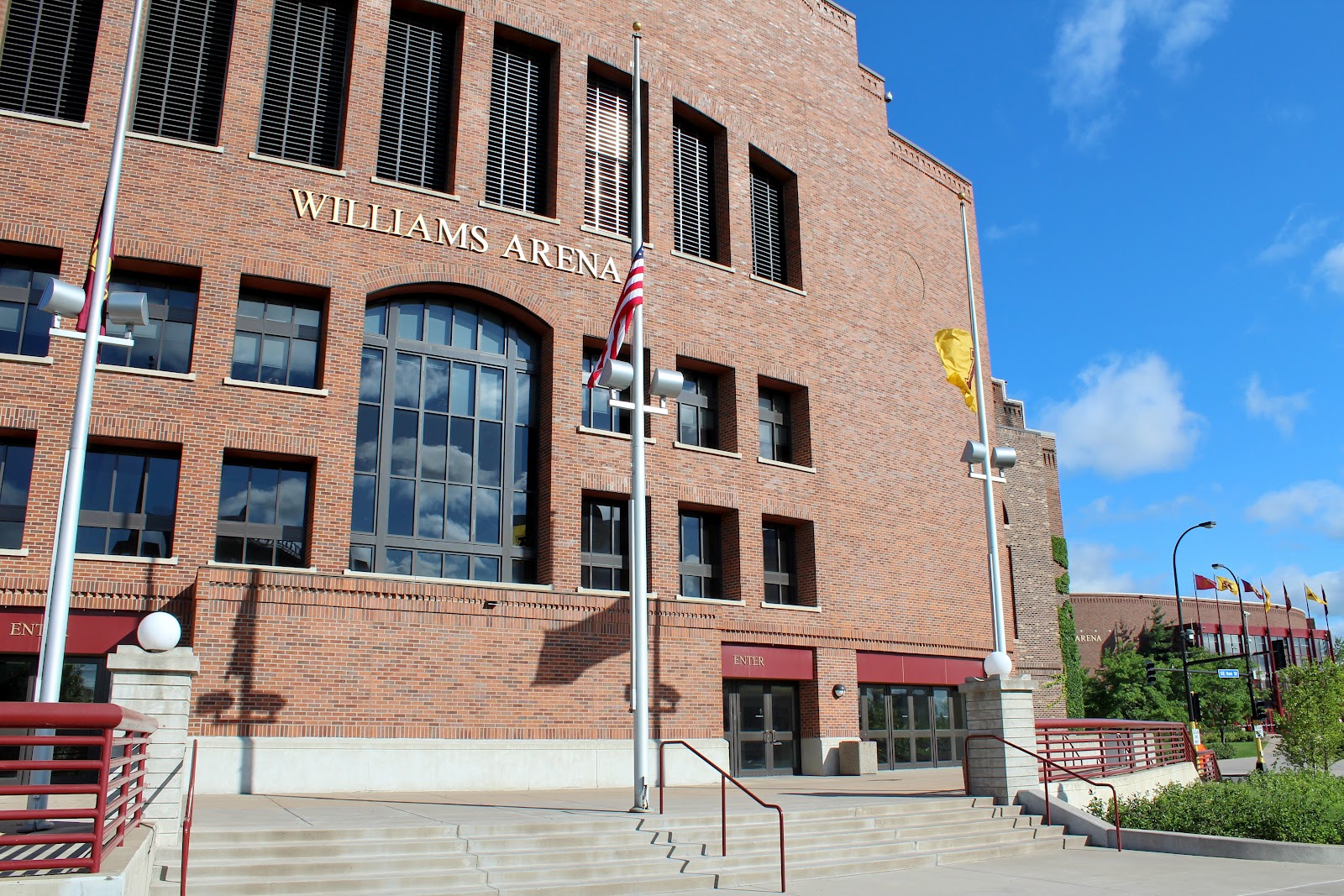 Williams Arena: Williams Arena Photos