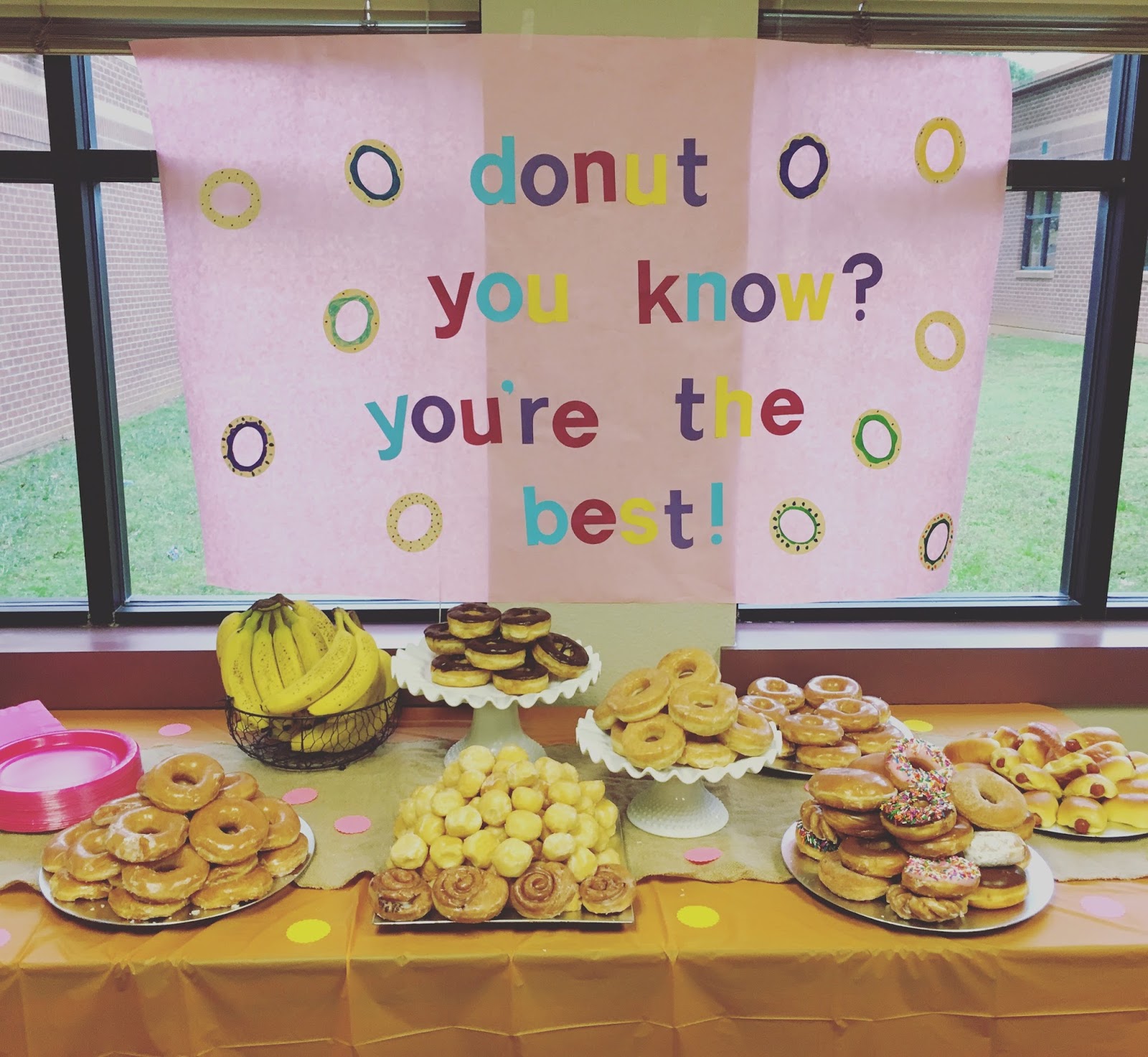 Crafty Texas Girls: Sweet Candy Themed Teacher Appreciation Week