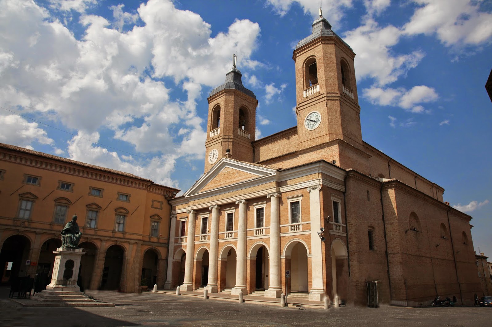 Camerino - Pequena, bela, histórica e acolhedora