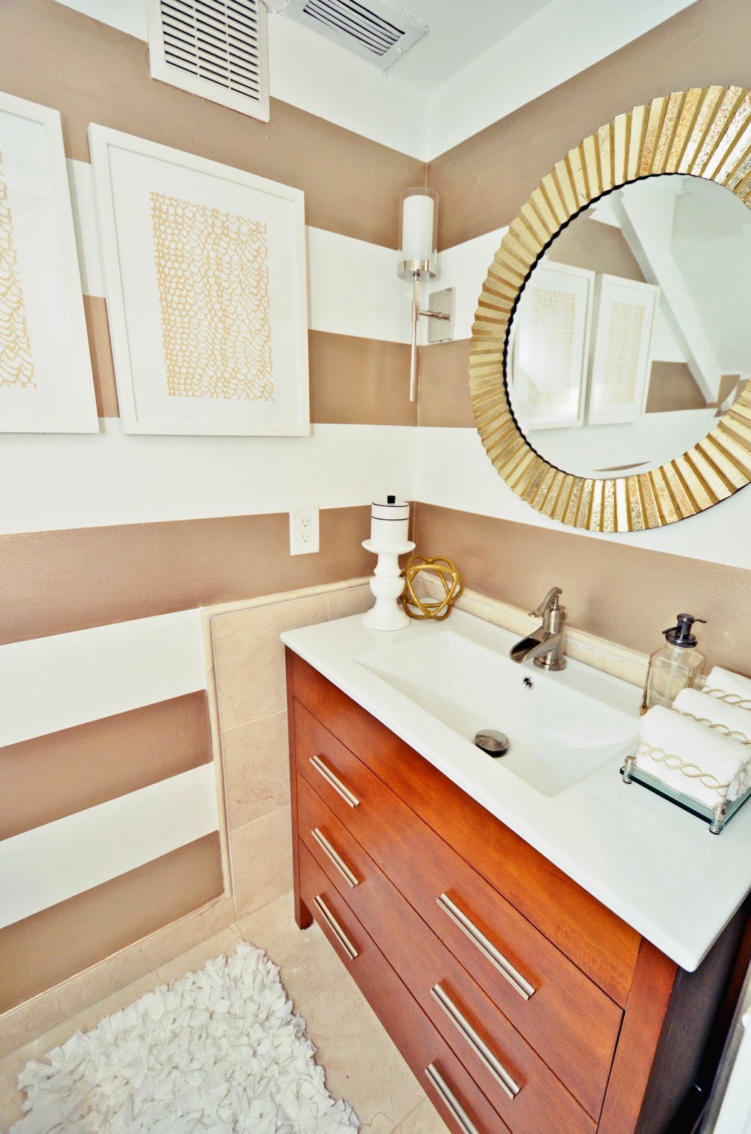 Live Laugh Decorate: The Hollywood Reveal - Powder Room