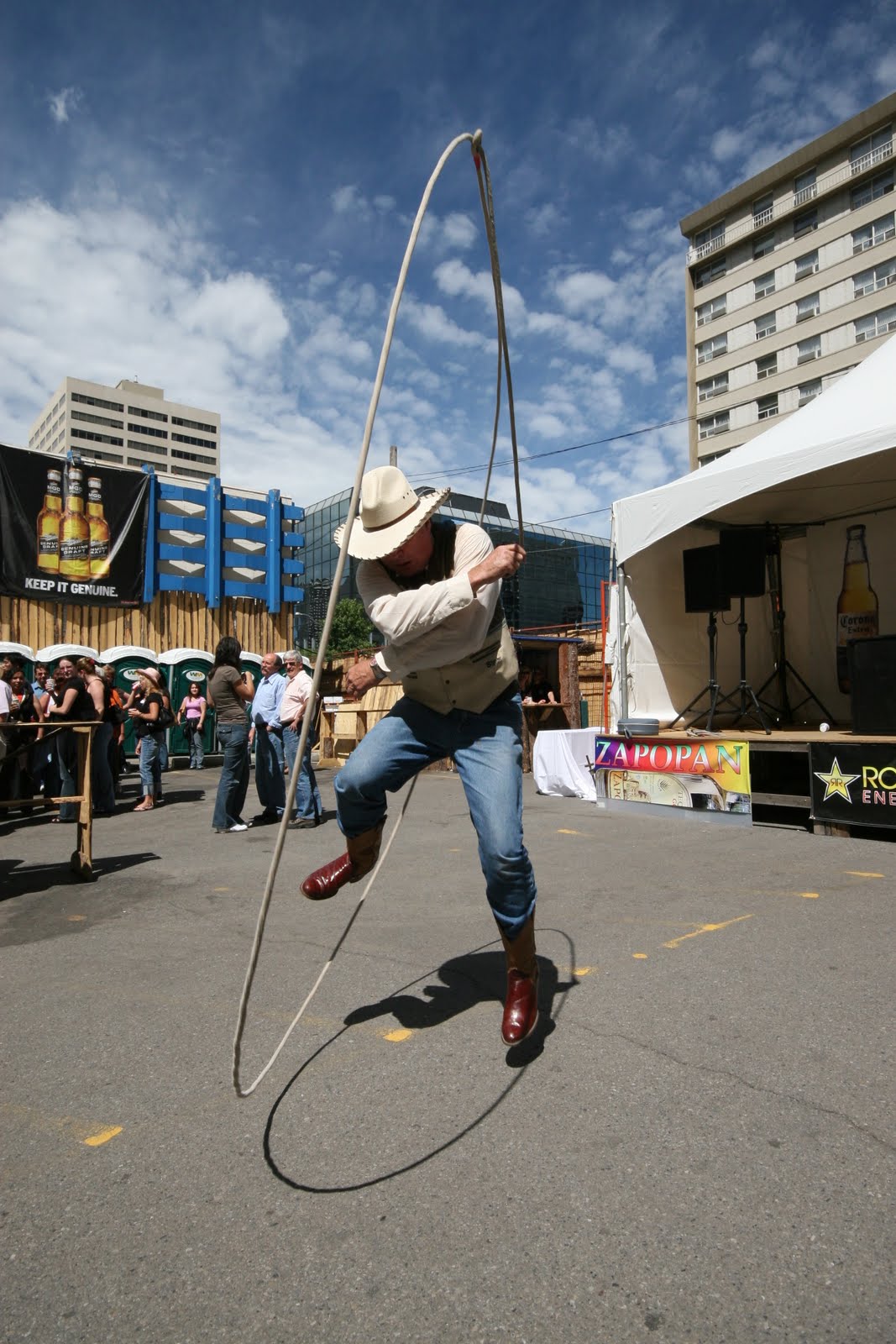 Comedy Cowboy: Trick Roping pictures