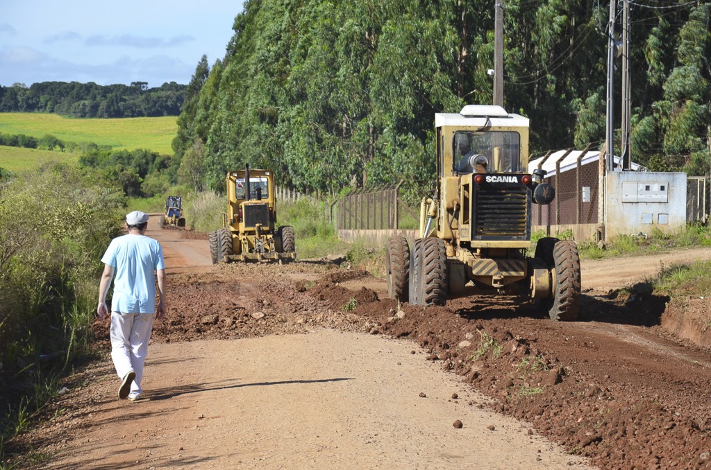 Pinhão : DIRCEU DE OLIVEIRA - CREDIBILIDADE EM INFORMAÇÃO: Estradas ...