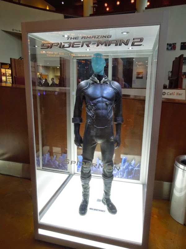 Hollywood Movie Costumes and Props: Jamie Foxx's Electro movie costume ...