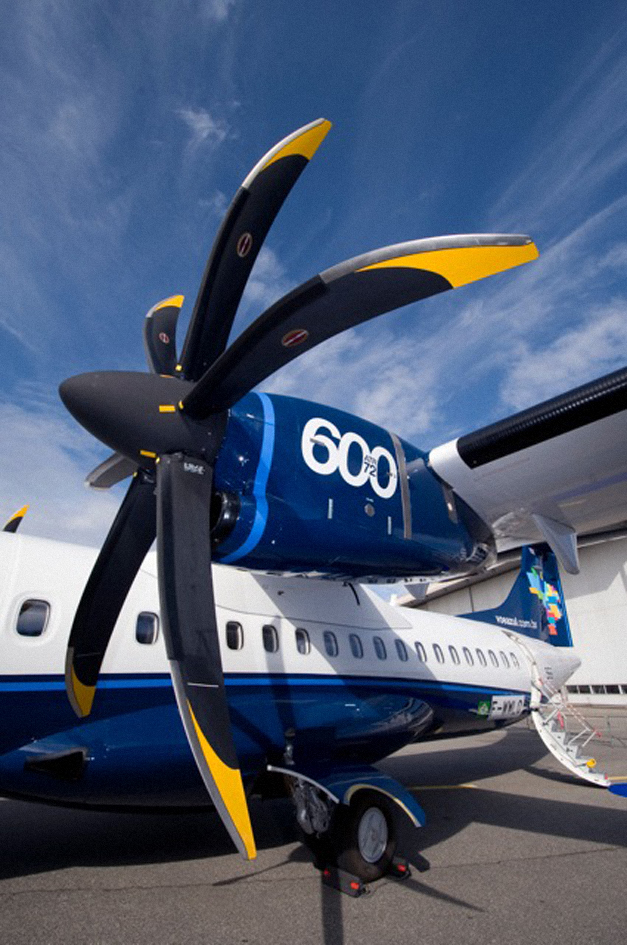 Aviação no Brasil e no Mundo: FOTOS DO NOVO ATR 72 600 AZUL BRAZILIAN ...