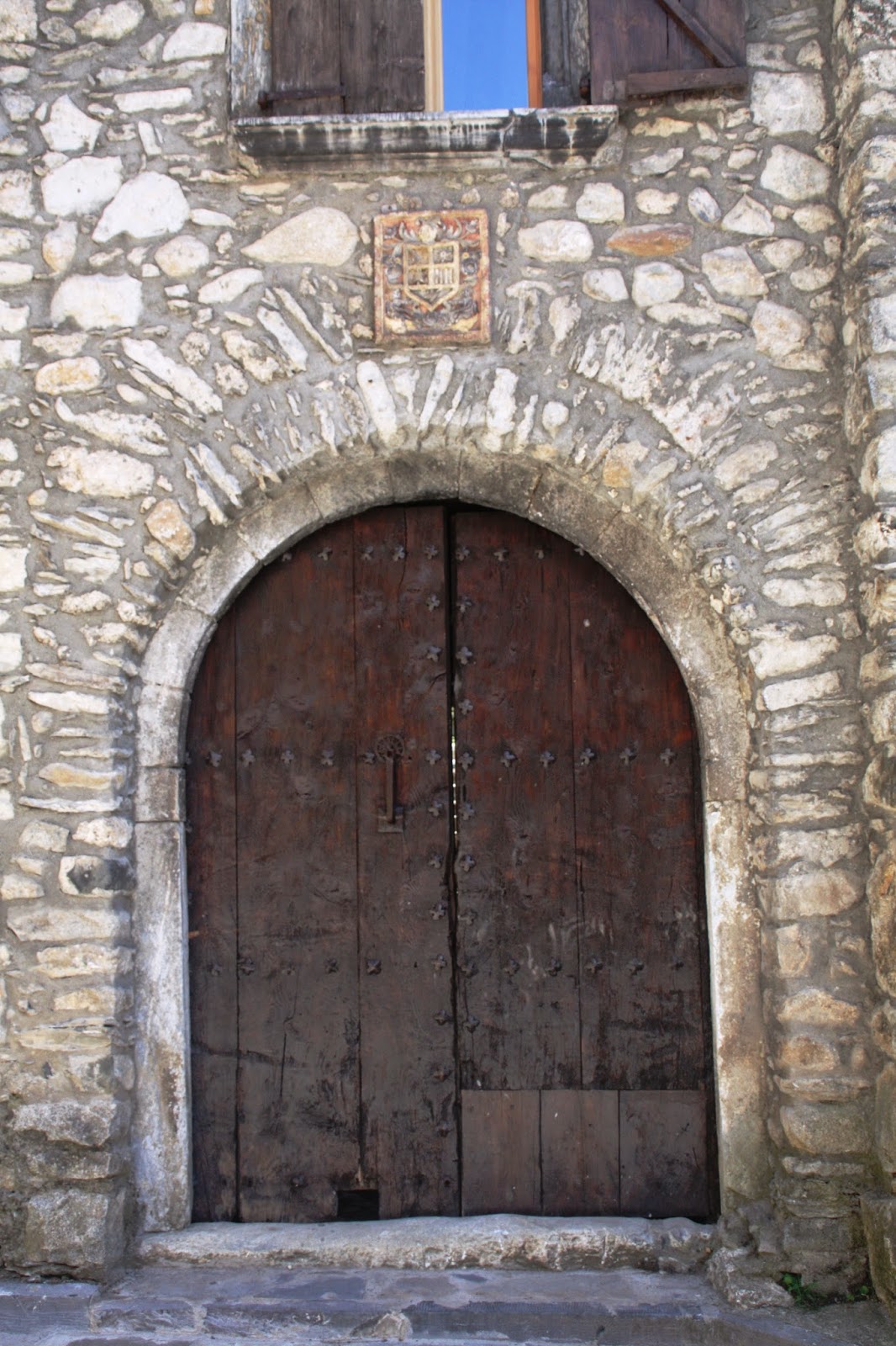 BUSCANDO A PYRENE: ANSILS (ANCILES), Primera parte