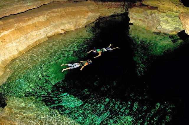 Wanderlust: El Pozo Encantado