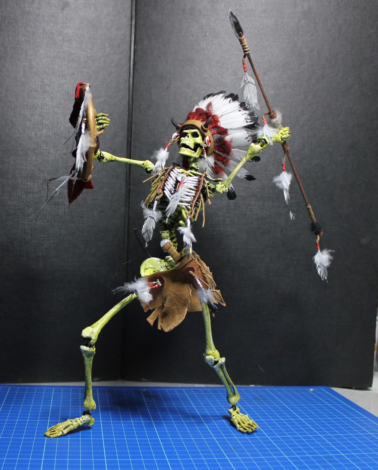 Action figure skeleton by Fattel: 1/6 scale skeleton of native america
