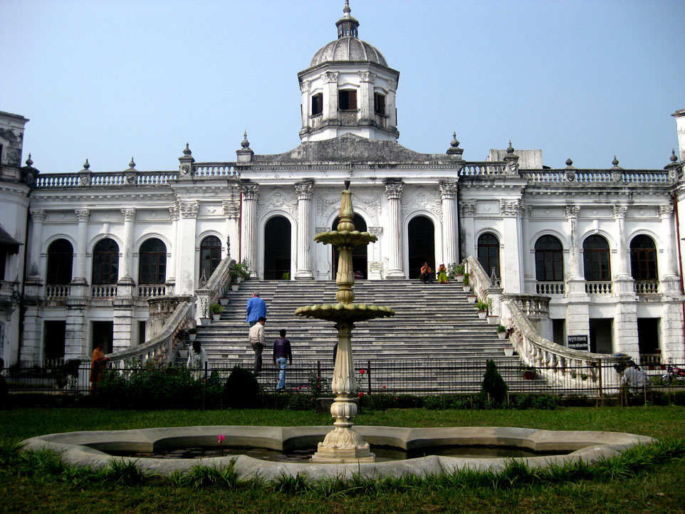 Bangladesh Unlocked: TAJHAT PALACE, RANGPUR