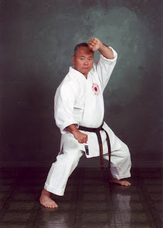 Maestros Marciales.: KENNETH FUNAKOSHI (KARATE SHOTOKAN)