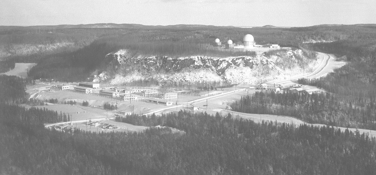 Camping Canadian: Armstrong AS / RCAF Station Armstrong / CFS Armstrong