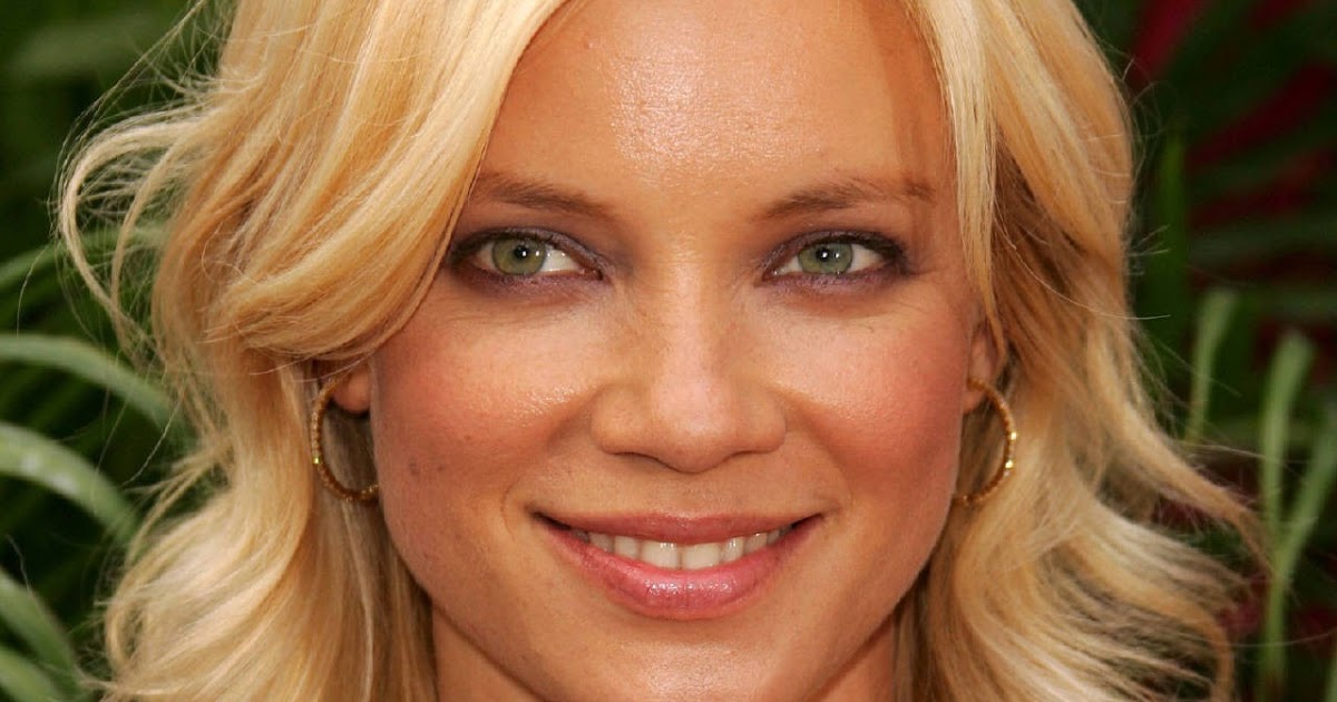 A View from the Beach: A Smart Rule 5 Saturday - Amy Smart